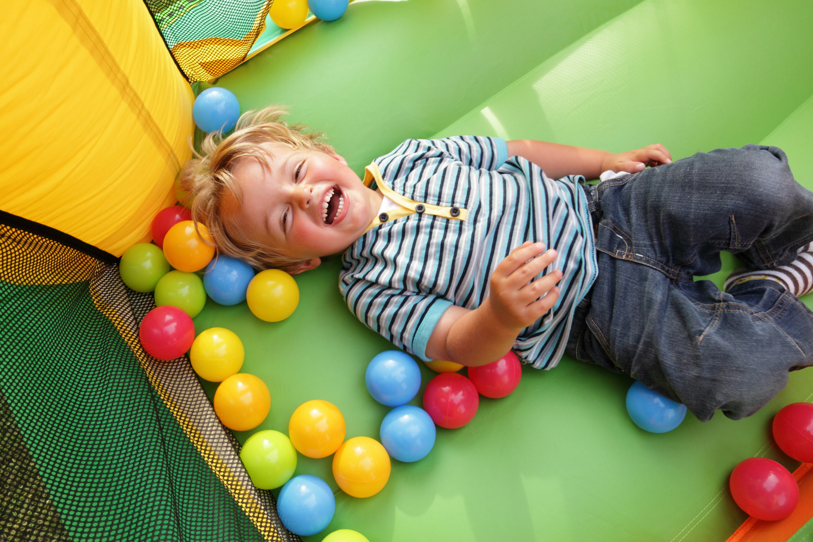 Chi Siamo - Kidsland divertimento per bambini a Torino Chi Siamo - Kidsland divertimento per bambini a Torino